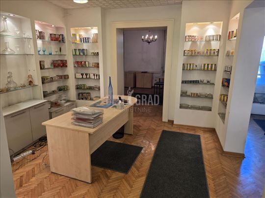 Salonski stan na Zelenom vencu, spoj odlične lokac