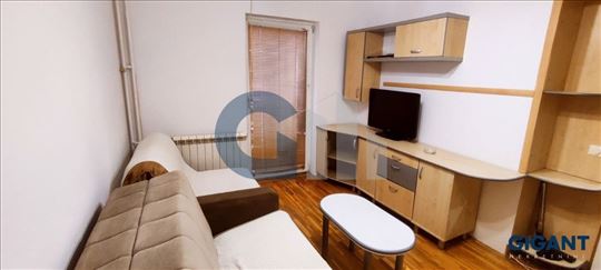 Lekino brdo - kod Maksima Gorkog, 27m2, II, cg