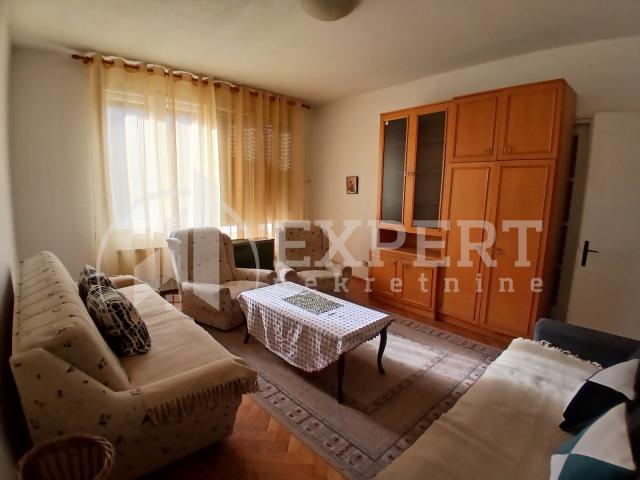 Izdaje se dvosoban stan na Margeru, 60m2