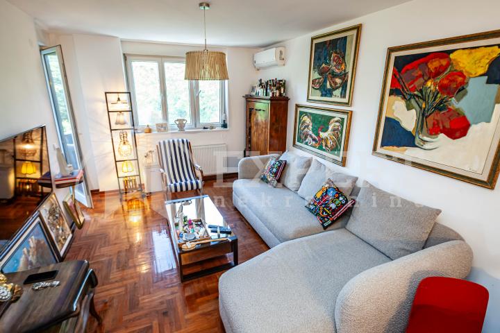 Odličan dvoiposoban stan   u Vagres kompleksu kod Pivare,  58m2, 3. sprat