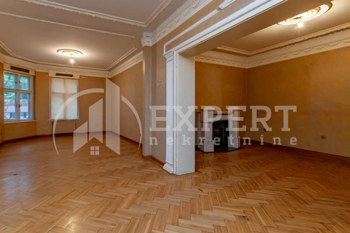Jedinstvena ponuda, dupleks na top lokaciji, strogi centar,  231m2