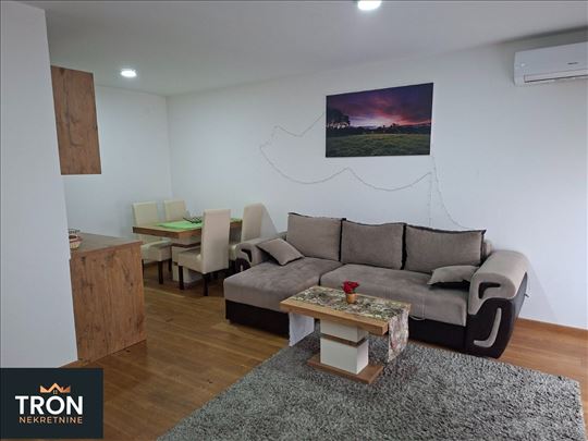 Jednosoban stan na šetalištu 42m2