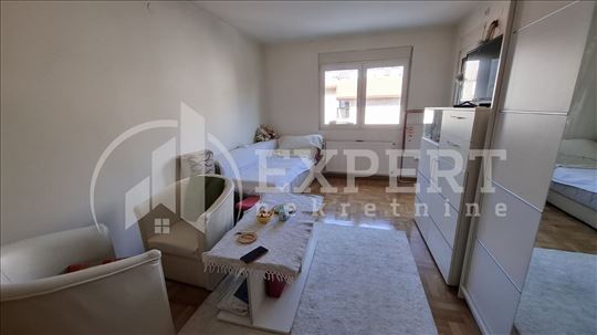 Garsonjera u centru Niša, 29m2