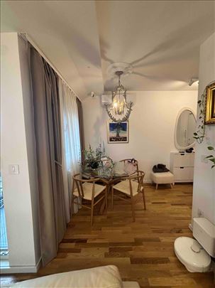 Krnjača,kod metroa,2-5,II,44m2,eg,terasa