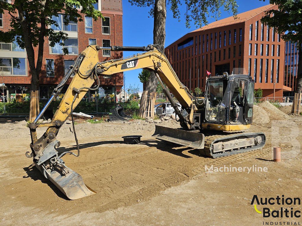 Prodaje se Caterpillar 308 D mini bager na aukciji
