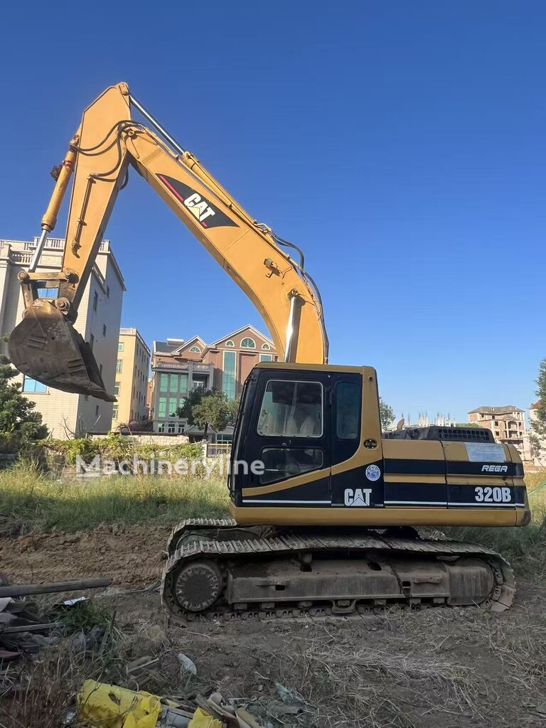 Caterpillar 320B bager guseničar