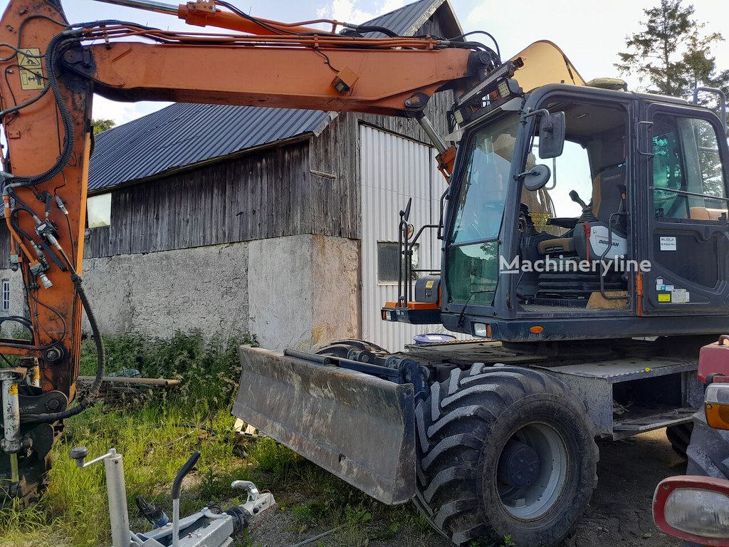 Doosan DX160 bager točkaš