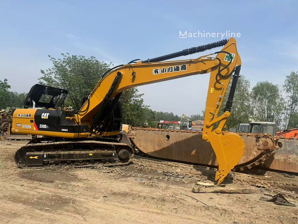 Caterpillar 330D bager guseničar
