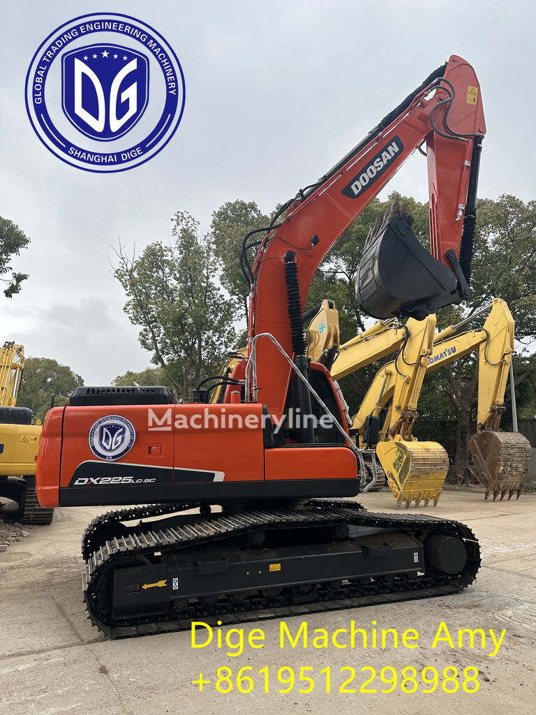 Doosan DX225LC-9 DX225 DX225LCA DX260 DX300 DX340 DX420 DX530 bager guseničar