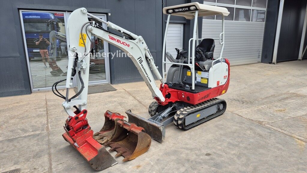 Takeuchi TB216 mini bager