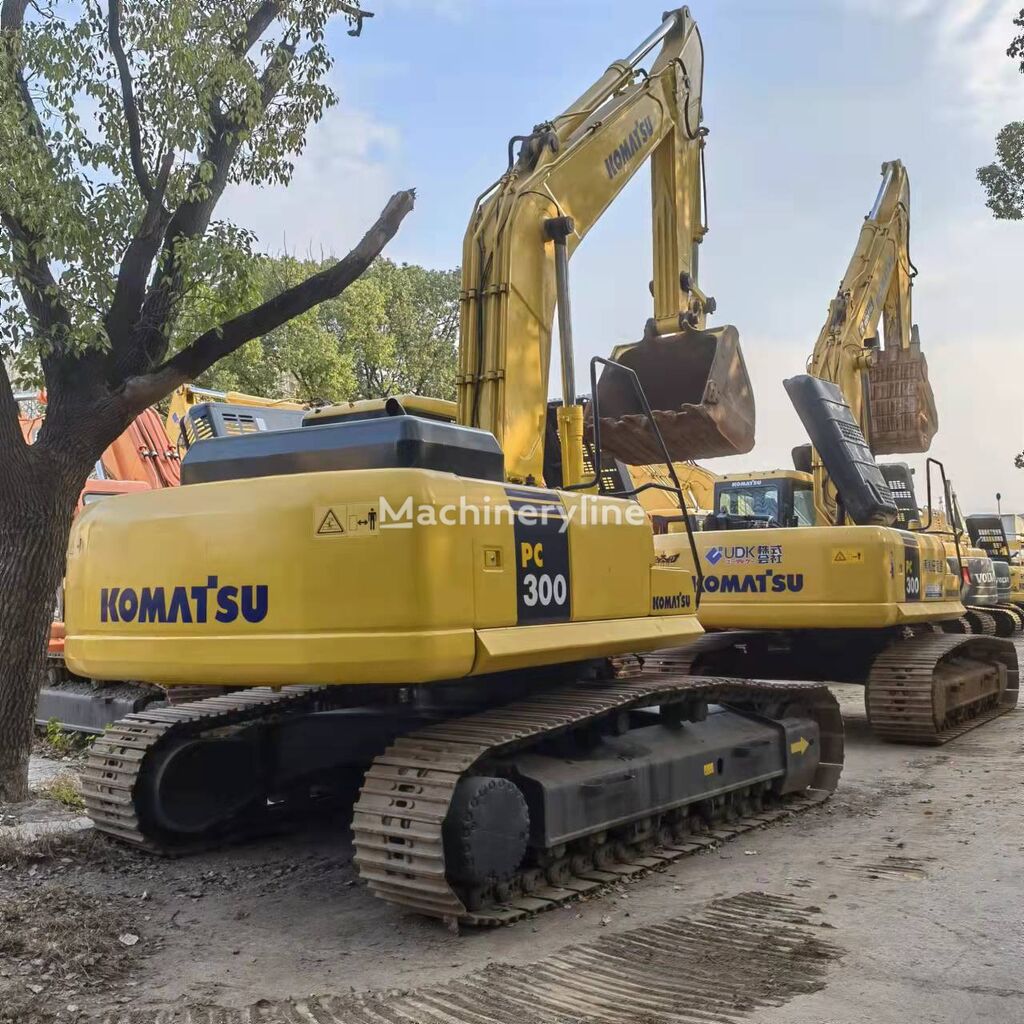 Caterpillar PC300-7 bager guseničar