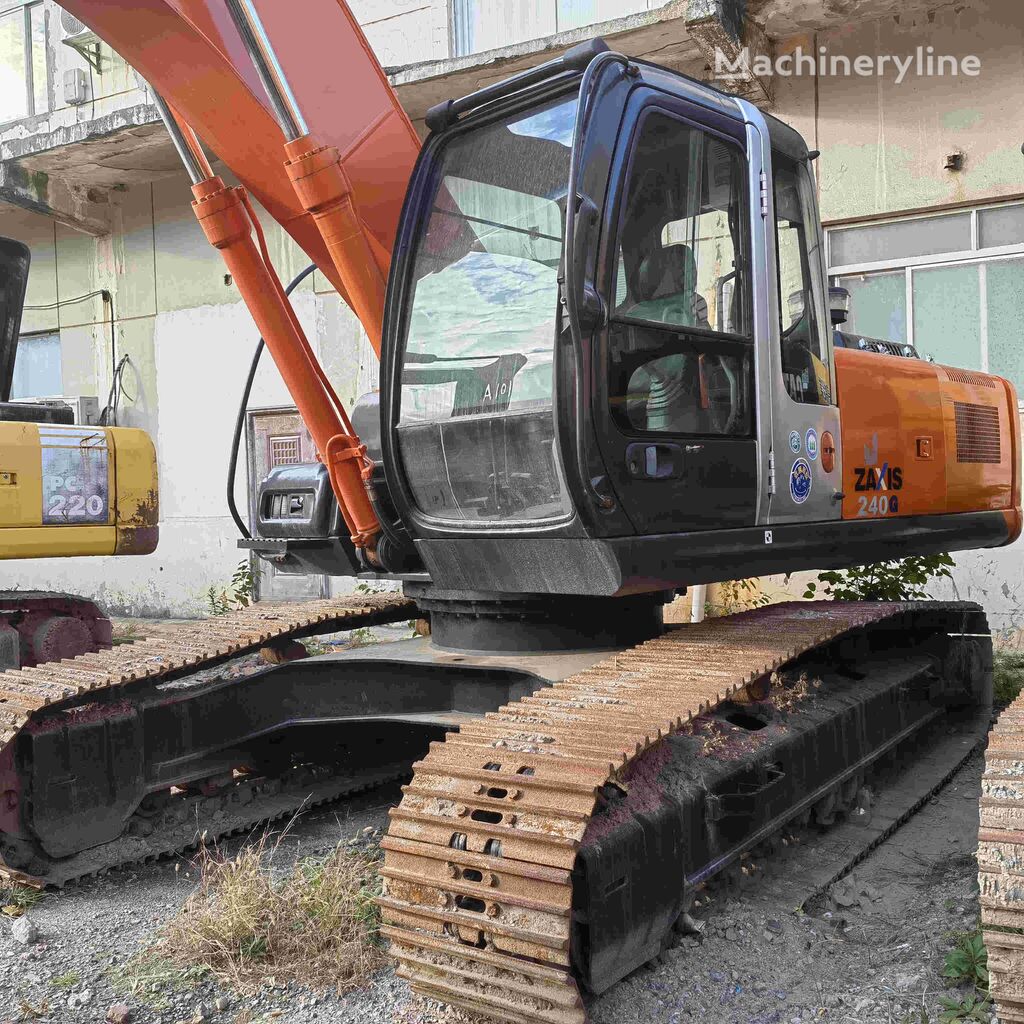 Hitachi ZX220, ZX220LC bager guseničar