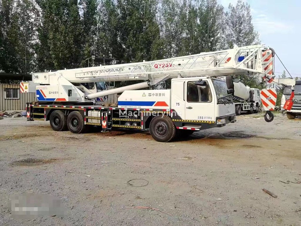 Zoomlion QY25V dizalica za sve terene