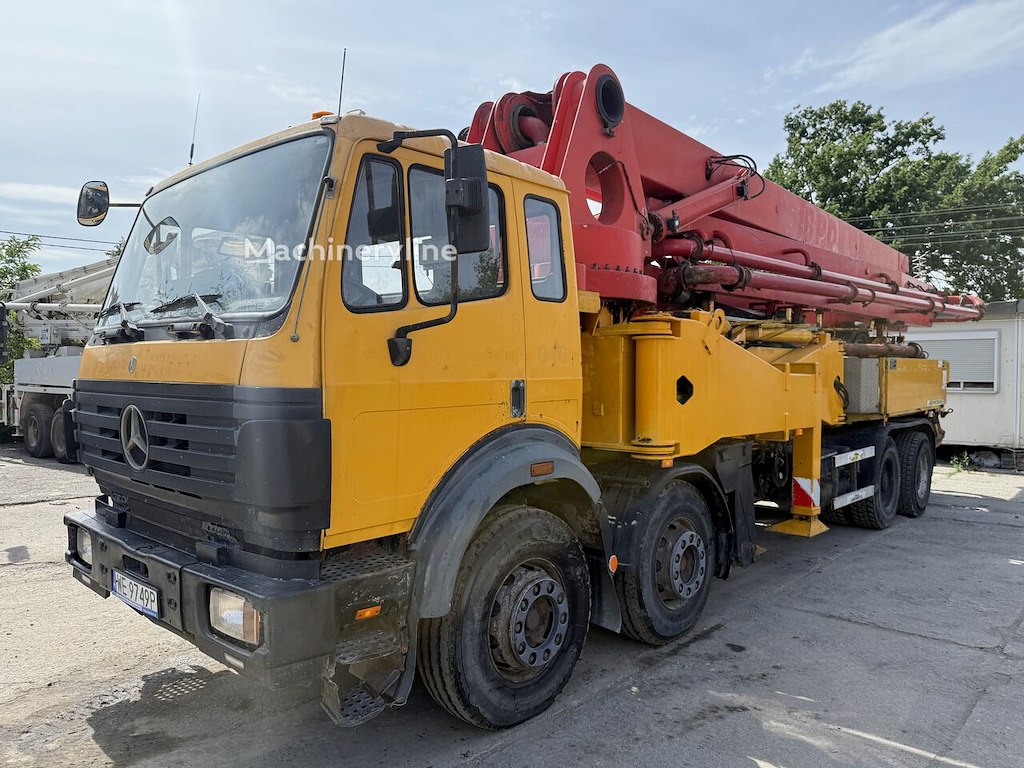 Schwing KVM 42 na šasiji Mercedes-Benz 3538 K pumpa za beton