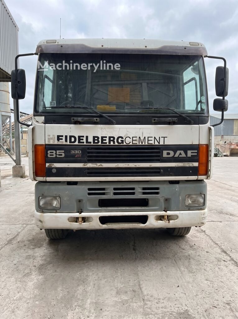 Cifa na šasiji DAF 85 330 pumpa za beton