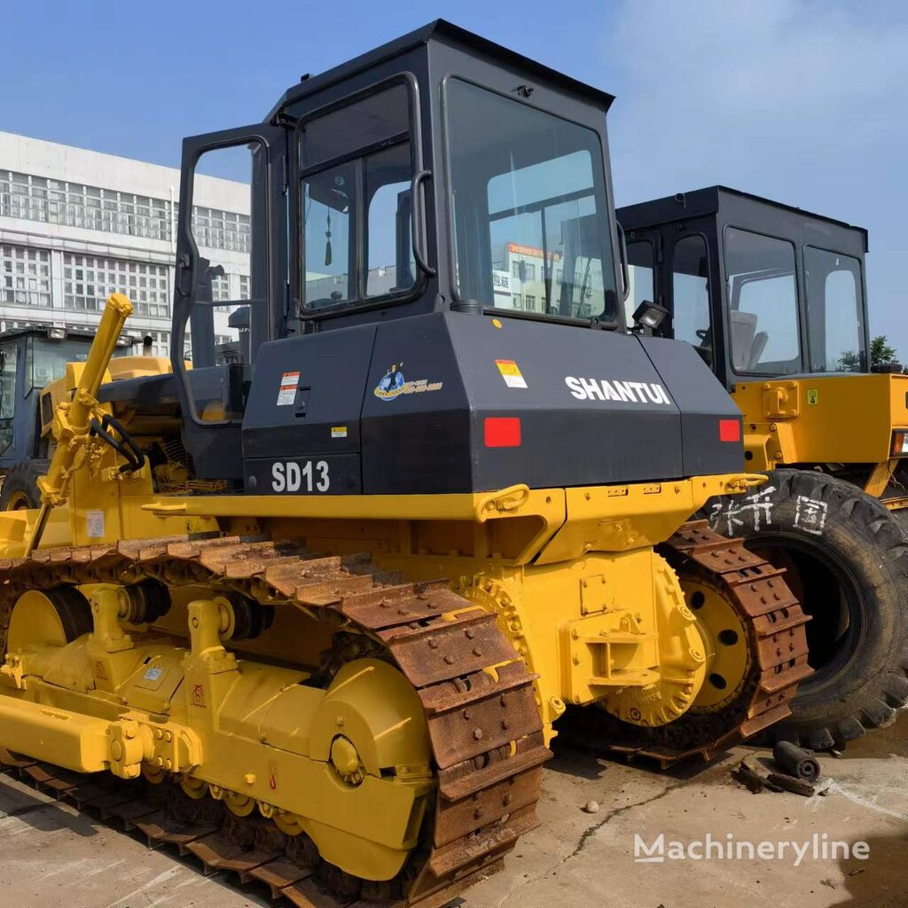 Shantui SD13 buldožer