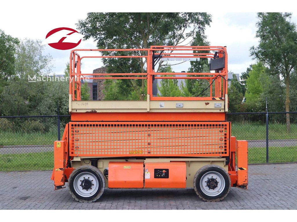 JLG M4069 | 15 METER | 360 KG makazasta platforma