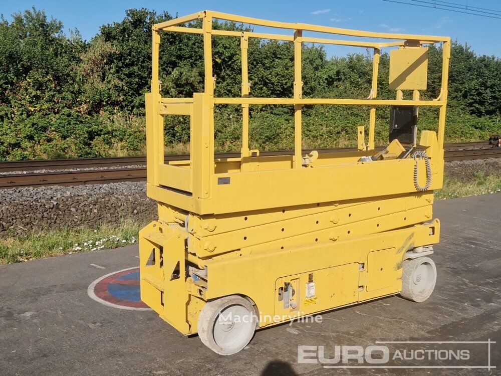 Prodaje se Genie GS-2032 makazastu platformu na aukciji