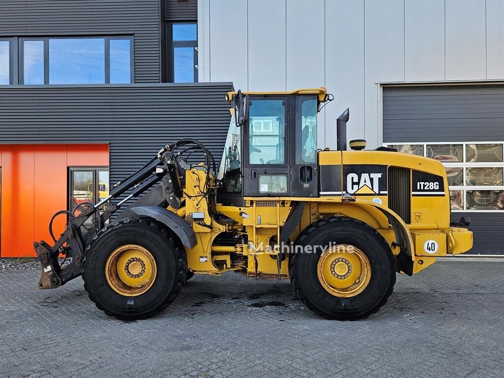 Caterpillar IT28G prednji utovarivač