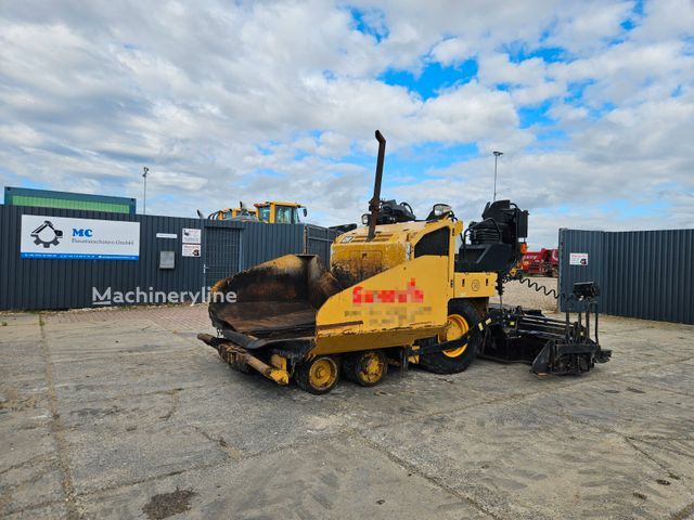 Caterpillar AP 300 F prednji utovarivač