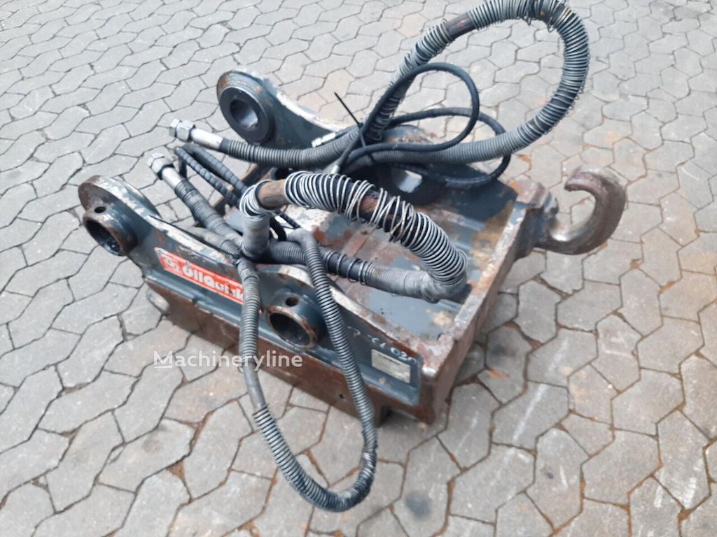 OilQuick OQ80 brza spojnica za Hitachi ZX250 - ZX300 bagera