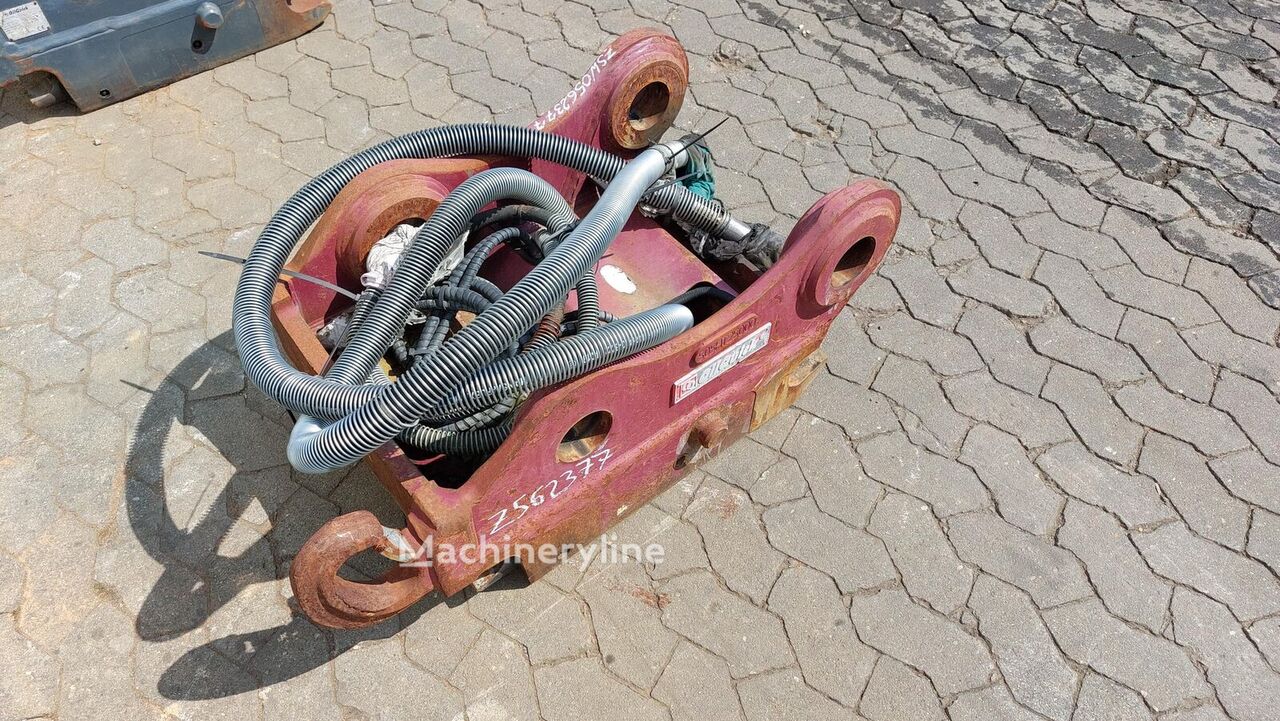 OilQuick OQ70-55 brza spojnica za Hitachi ZX250-ZX300 građevinske mašine