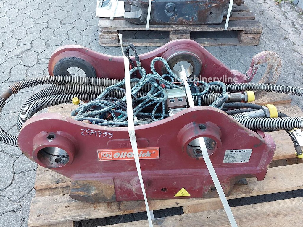 OilQuick OQ65 brza spojnica za Hitachi ZX160,ZX170 bagera