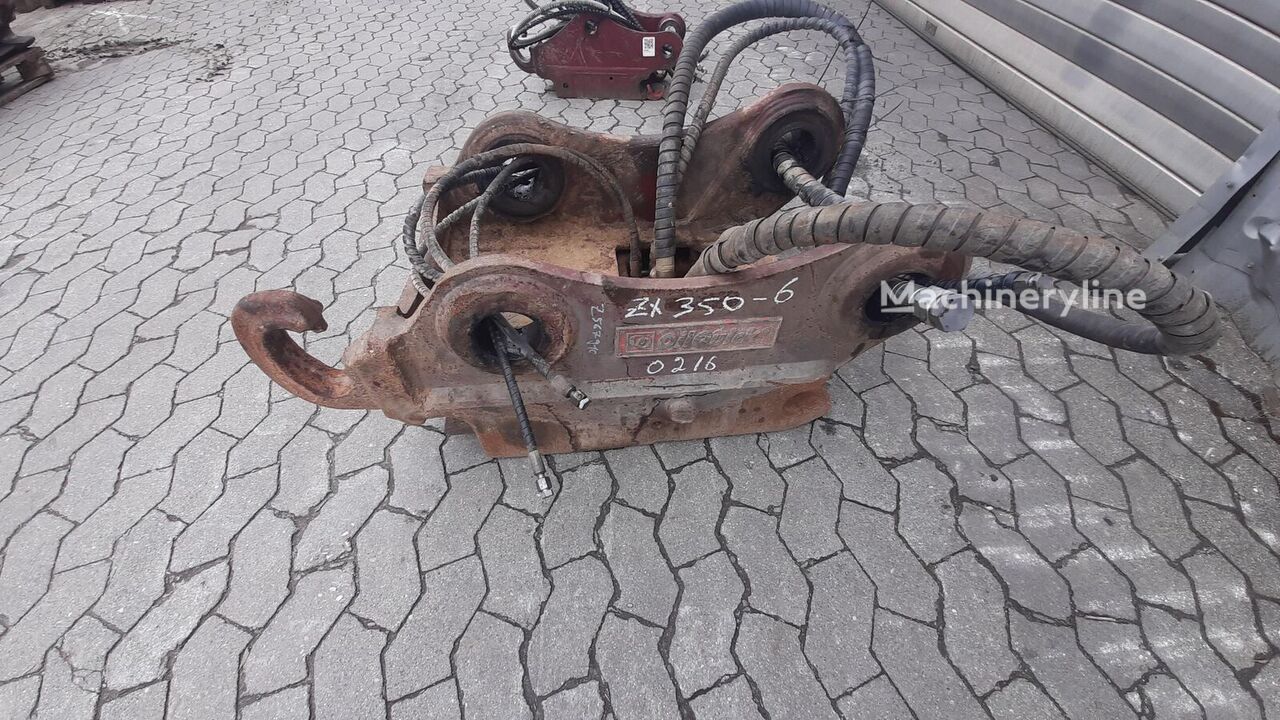 OilQuick OQ80 brza spojnica za Hitachi ZX350 bagera