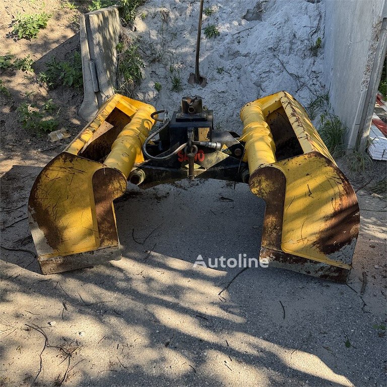 Prodaje se HIAB KM 622-500 grajfer na aukciji