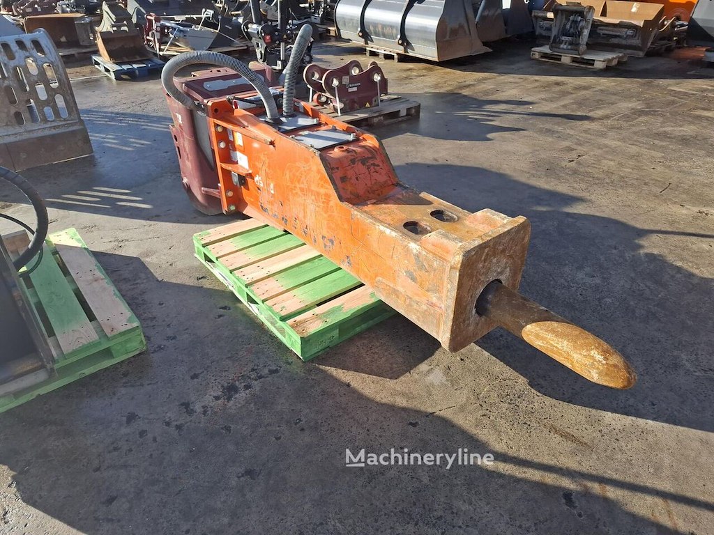 Rammer R35P hidraulični čekić
