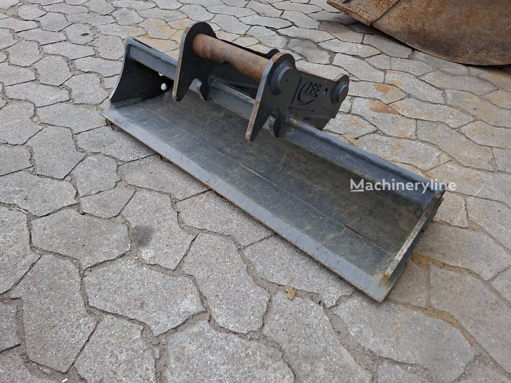 Grabenräumlöffel Starr 800mm kašika za gradiranje