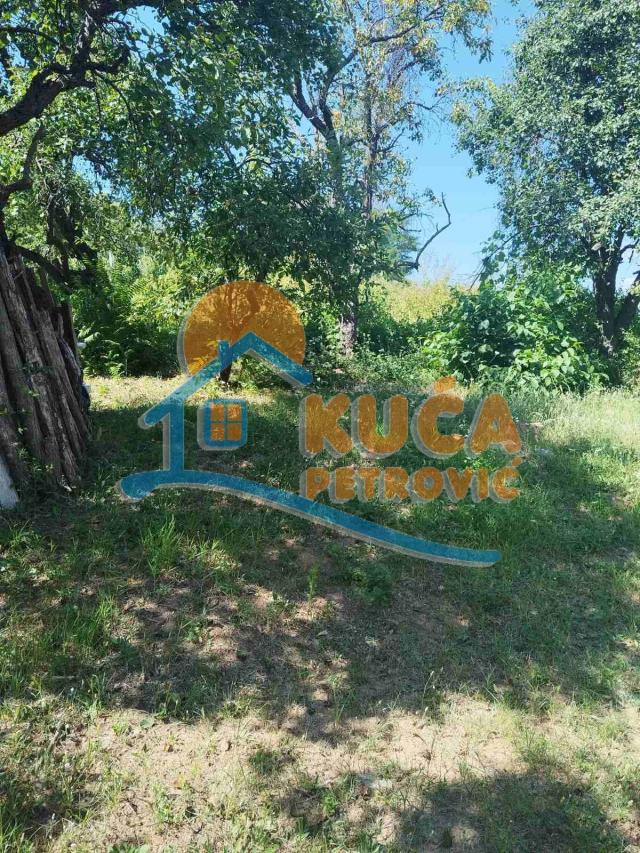 PLAC 14,5a u urbanom delu, Gabrovački put, 500m od Restorana Bolji Život