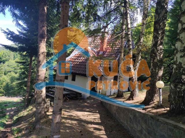 Vikendica na Kopaoniku, 96m2