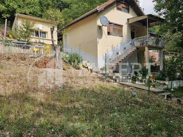 Vikendica, Sićevo , 62 m2, 10 ara