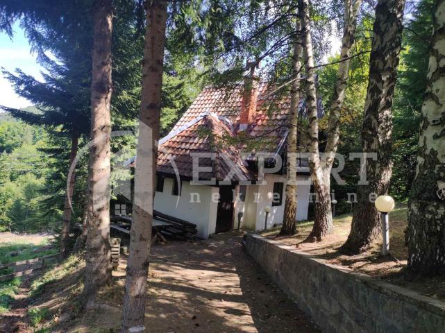 Vikendica na Kopaoniku, 96m2