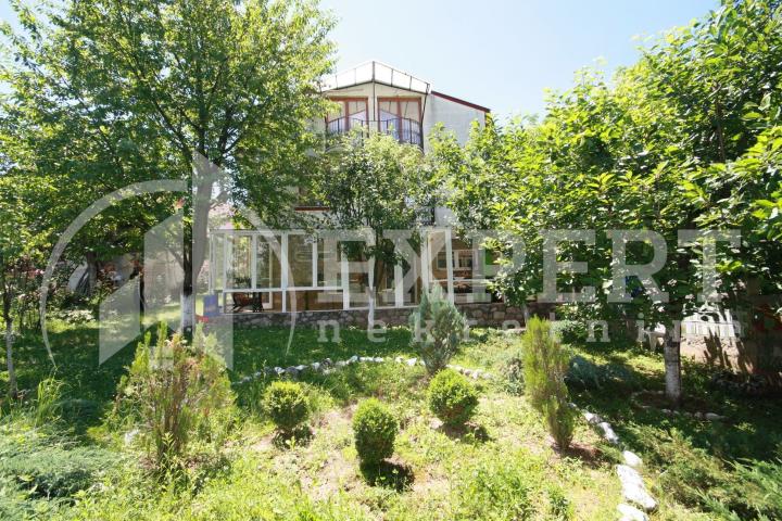 Kuća, Niška Banja, 300m2