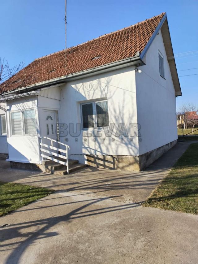 Kuća u Malim Pčelicama