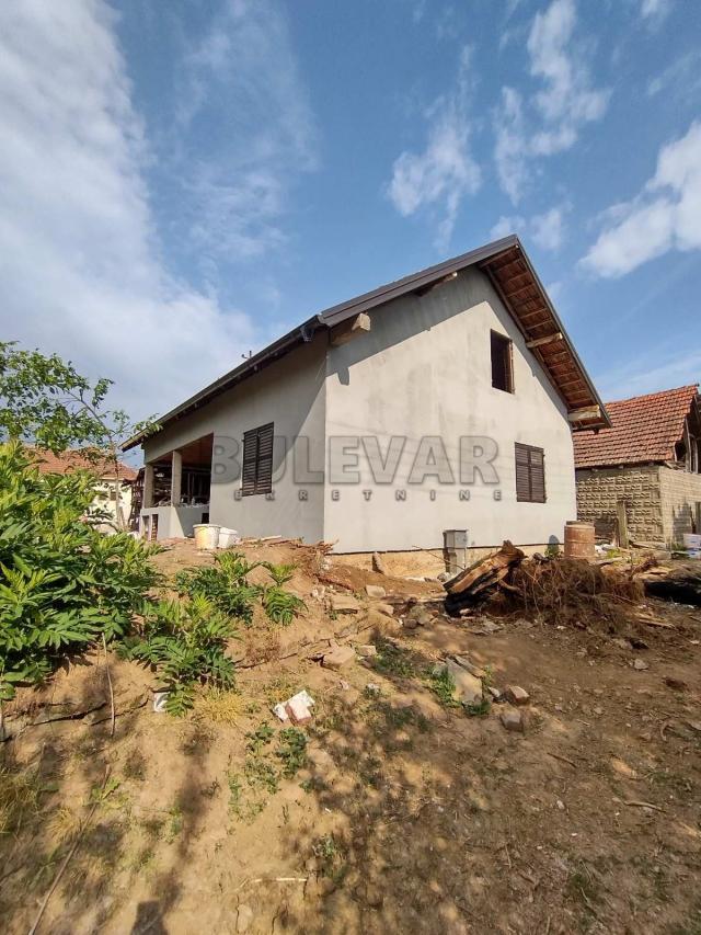 Kuća na selu, Priboj,100 m2, plac 387m2