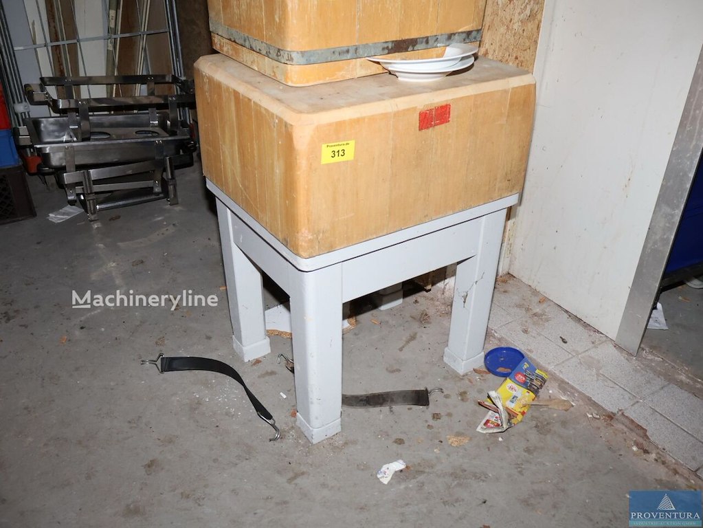 Prodaje se Hackklotz HOWA ca. 60x60 cm ostalu opremu za restorane na aukciji