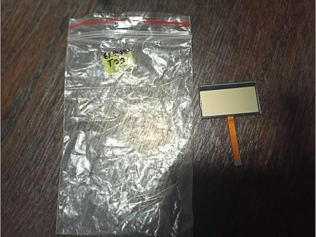 ericsson t39 lcd nov komplet kao sa slika