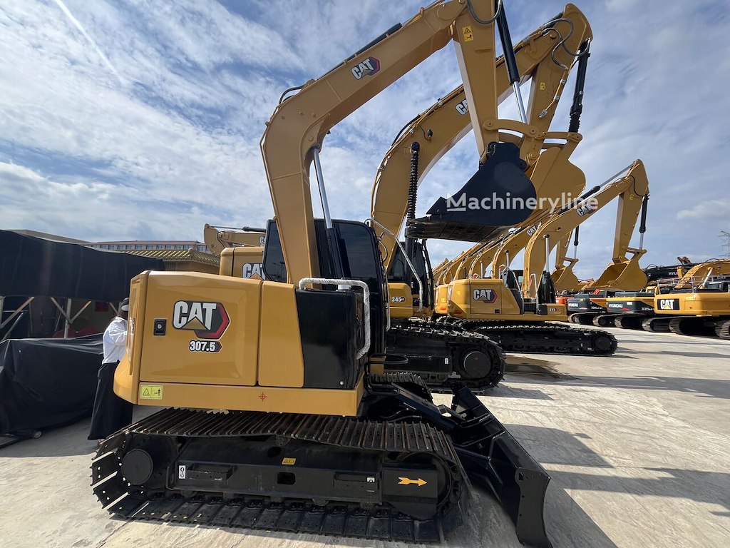 Caterpillar 307.5 midi bager