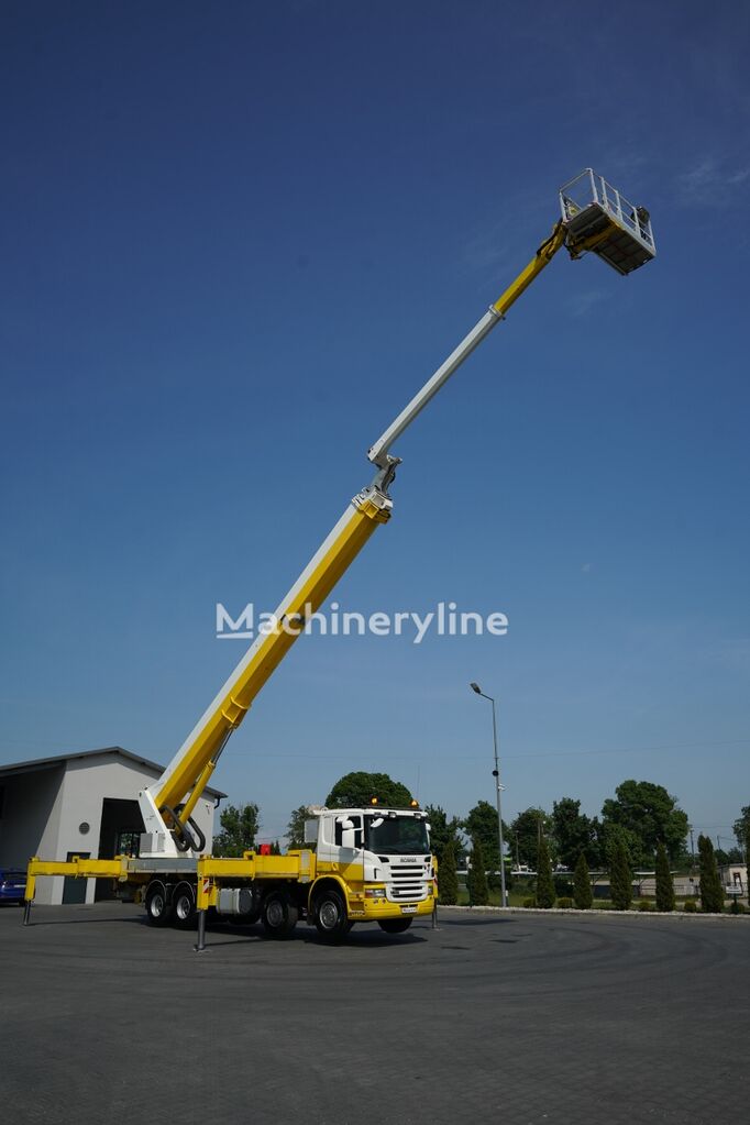 Scania P 380 auto dizalica s korpom