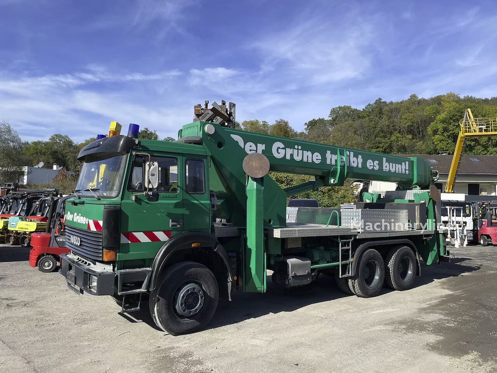 IVECO 260-251 HB auto dizalica s korpom