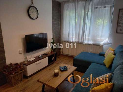 Useljiv stan - Dorćol ID#4239