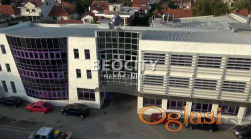 Novi Sad, Bulevar Evrope, uključeni svi troškovi, 3.0, 200m2
