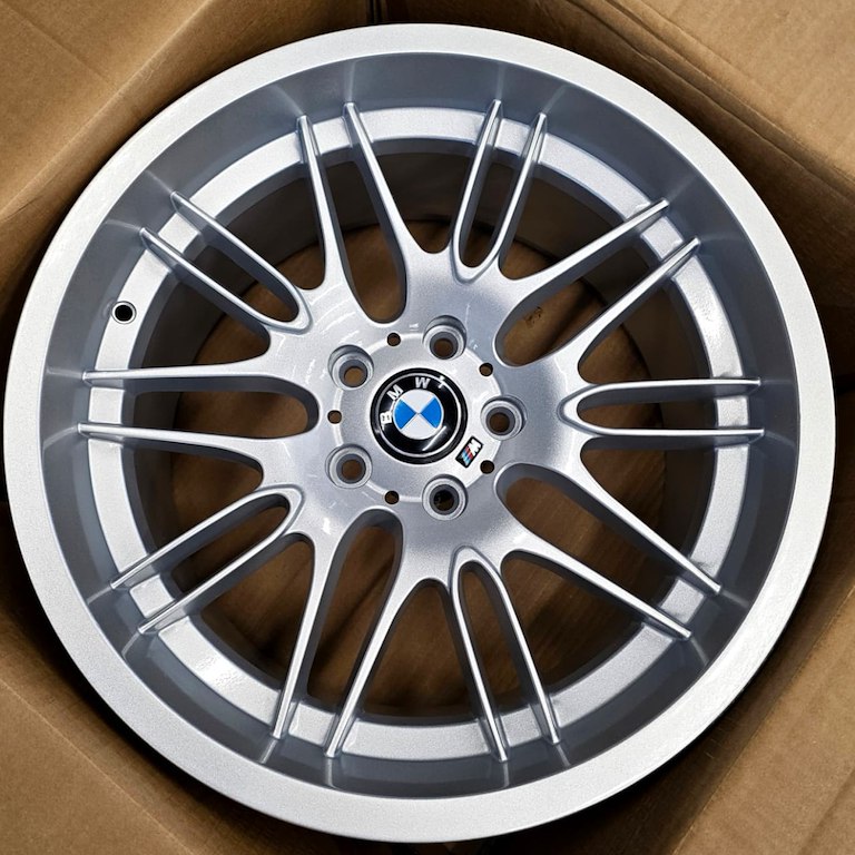 ALU FELNE
10.5 x18 ET20 5x120