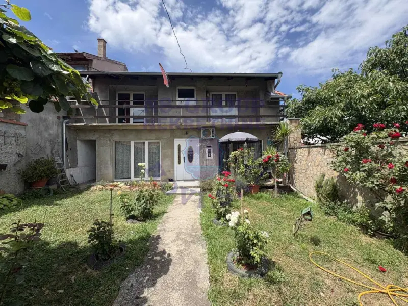 Čerat, Sremski Karlovci