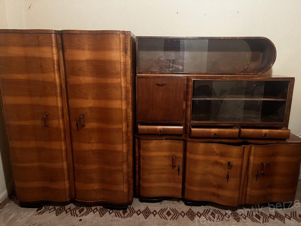 Garnitura unikatnog Art Deco nameštaja – Koren oraha (Ormari i Vitrina