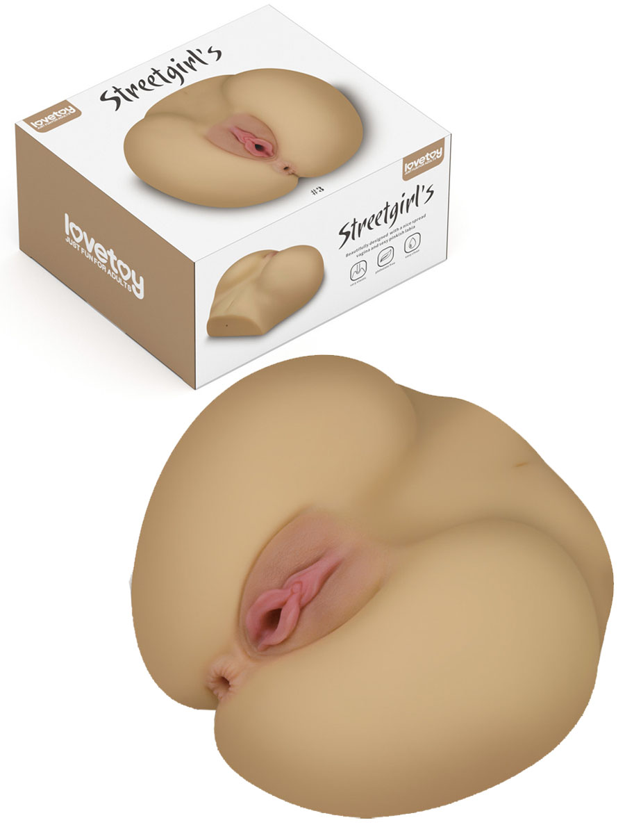 Streetgirl’s 3 masturbator