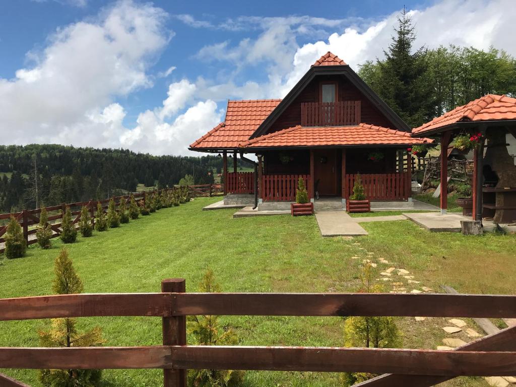 Holiday Home Perduh